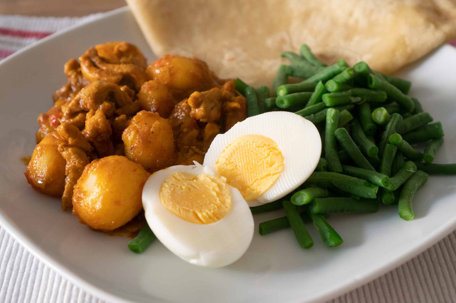 Wat is roti? Ontdek het populaire Surinaamse gerecht - My Daily Favorite